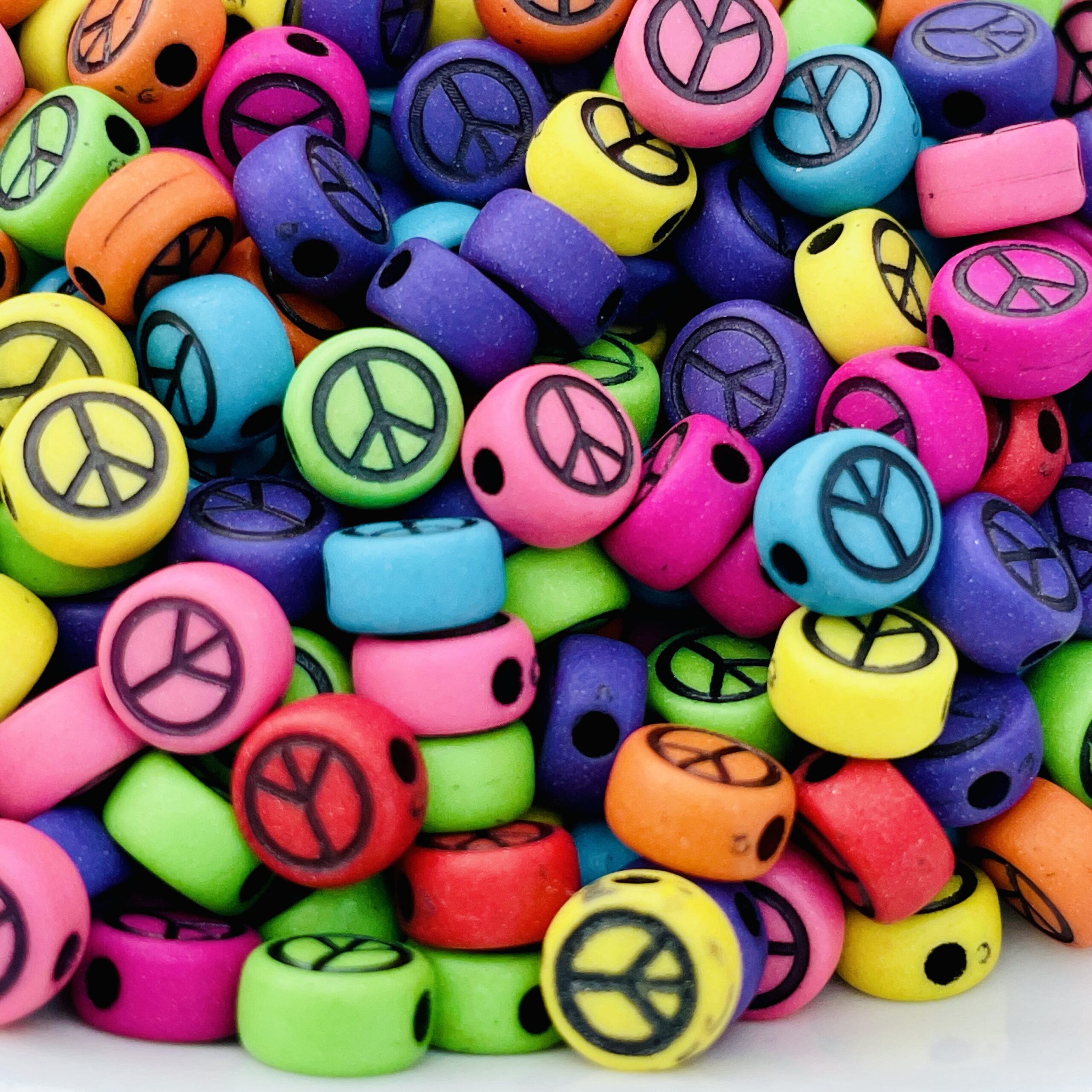 Símbolo paz pastilla color – 16528-10 – BijuArte